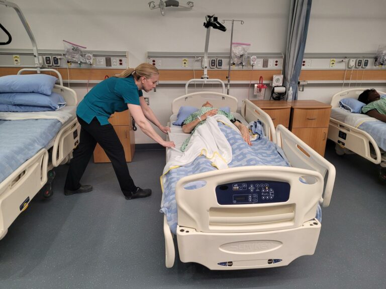 3.2 Body Mechanics – Personal Care Skills for Health Care Assistants